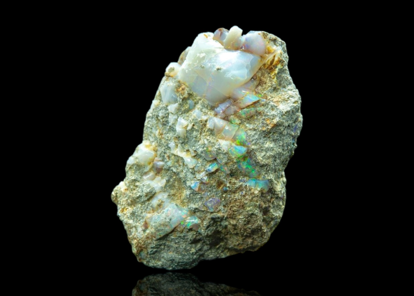 Slovak opals - PeltramMinerals